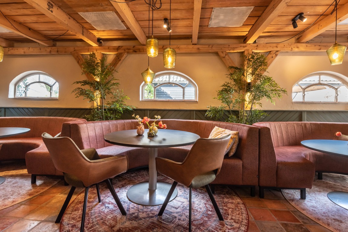Stay at the Butchersfarm in the green heart of the Randstad.